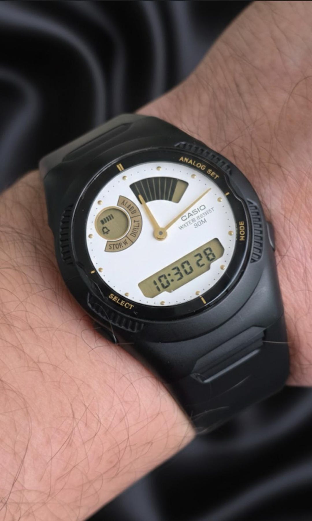 Vintage 1990s Casio AW-39 Ana-digi Watch – Dual Time, Alarm, 50M Water ...
