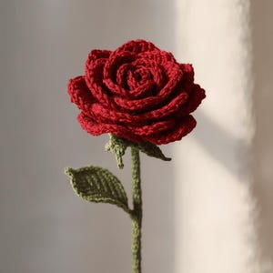 Rose Crochet Pattern PDF, Amigurumi Flower, Realistic Red Rose Diy ...