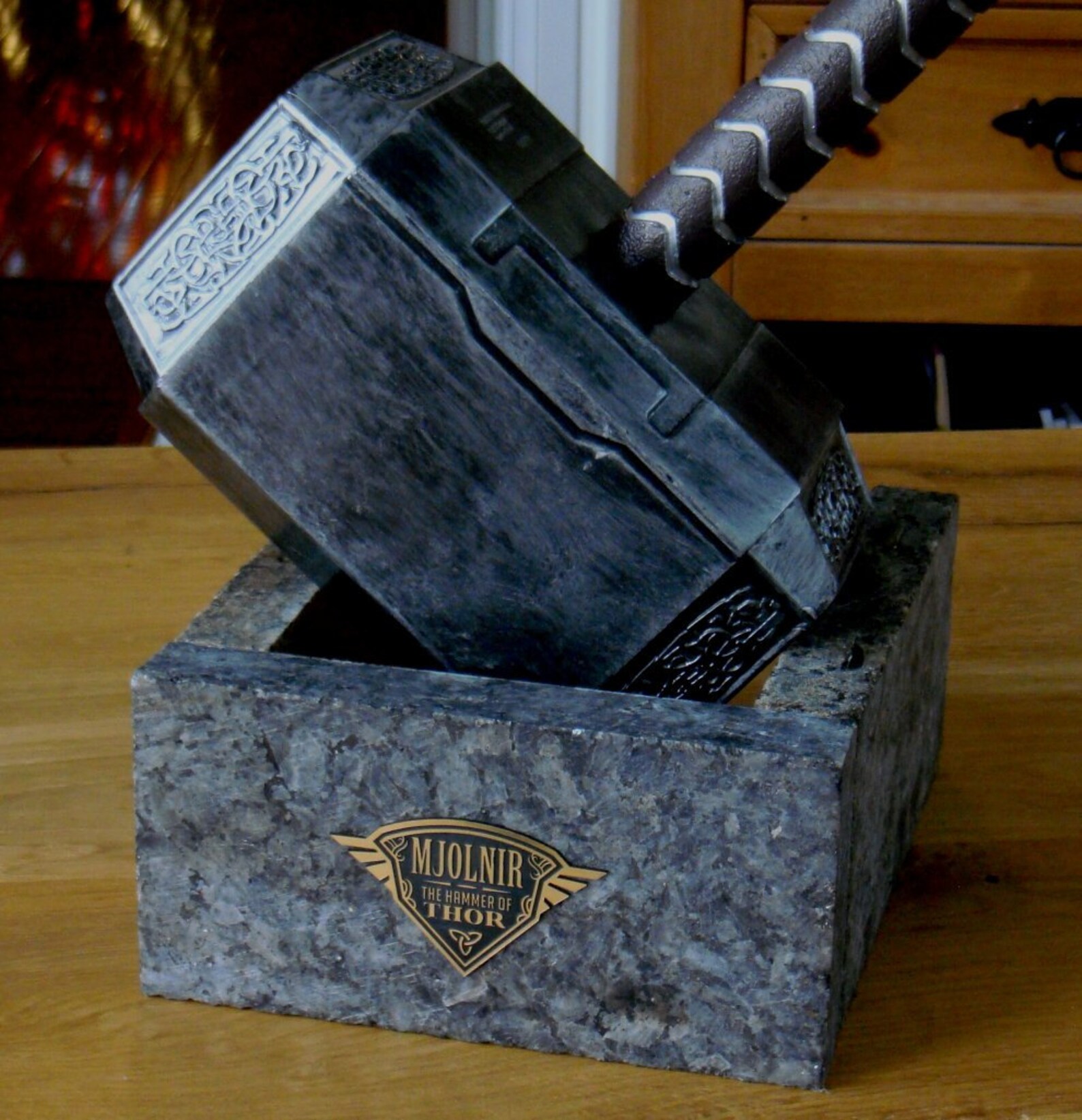 THOR Mjolnir Nameplate for Your HAMMER Prop Display Dark World Avengers ...