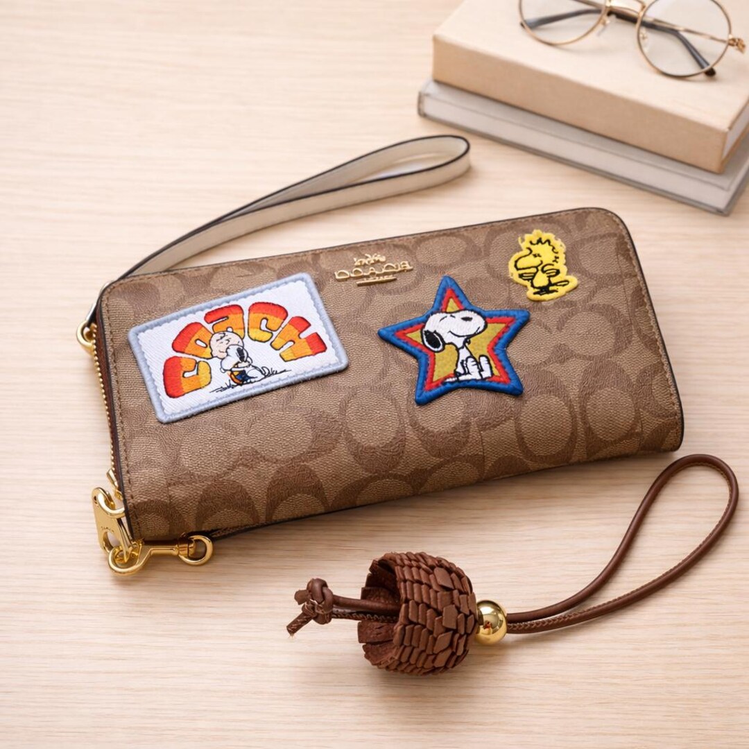 Coach X Peanuts Wallet Gift Set | Snoopy Patches & Floral Charm - Etsy