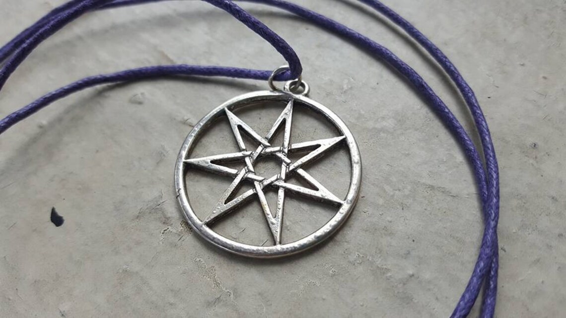 Seven Pointed Faery Star Septagram Necklace Choose Size & - Etsy