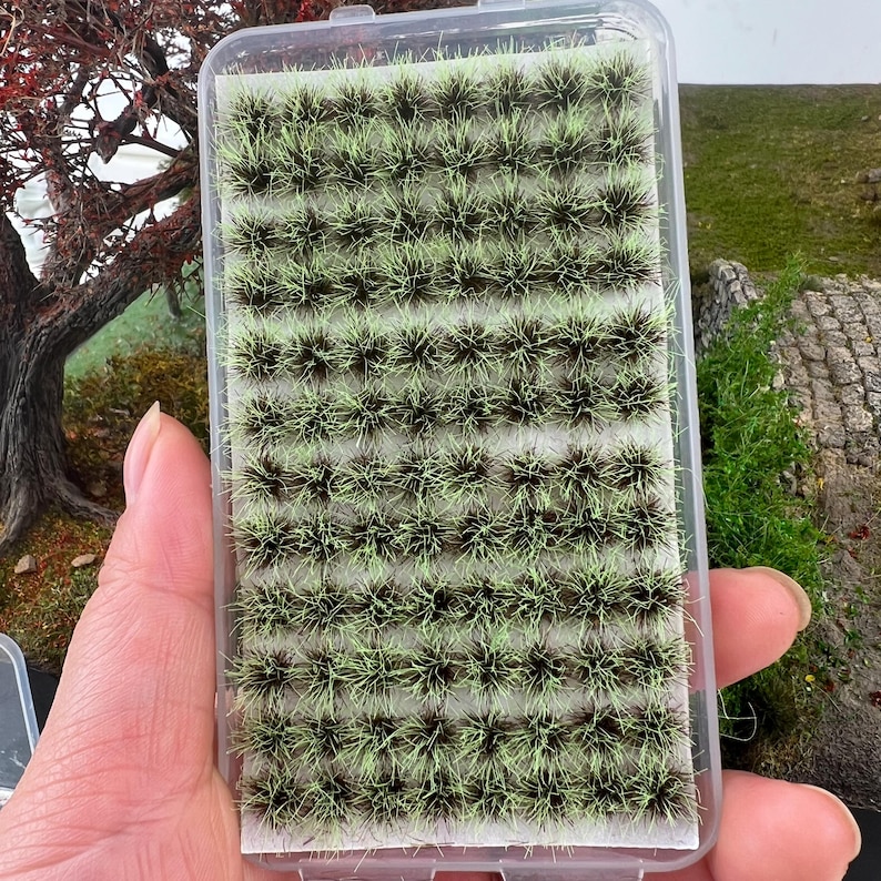 Miniature Grass Tufts, Realistic Static Foliage, Model Railway Diorama ...