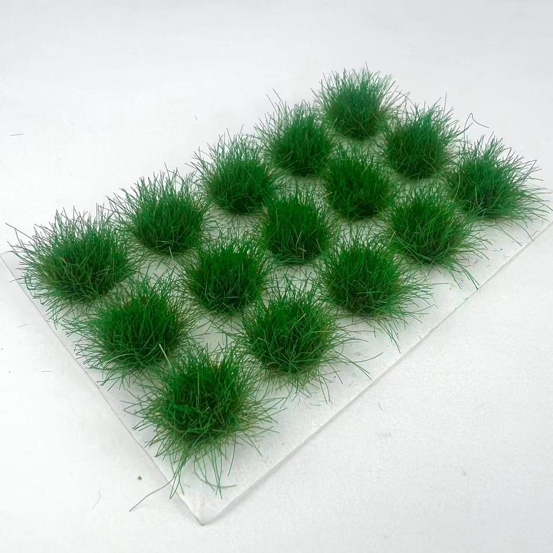 15 Self-adhesive Static Grass Clumps | Artificial Grass Suitable for ...