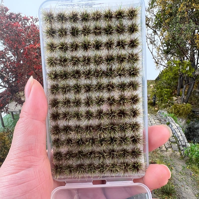 Miniature Grass Tufts, Realistic Static Foliage, Model Railway Diorama ...