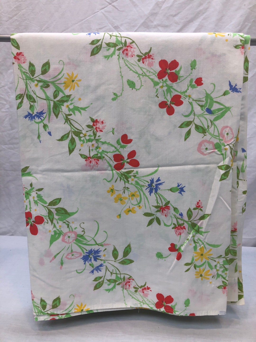 Vintage Floral Flat Sears Twin Sheet With Flowers in the Colors of Red ...