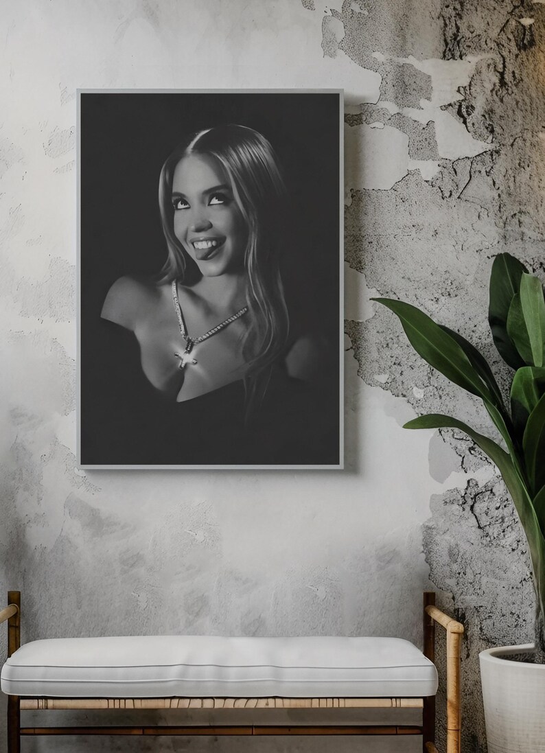 Essential Sydney Sweeney Portrait Wall Art | Aesthetic Actress Poster ...
