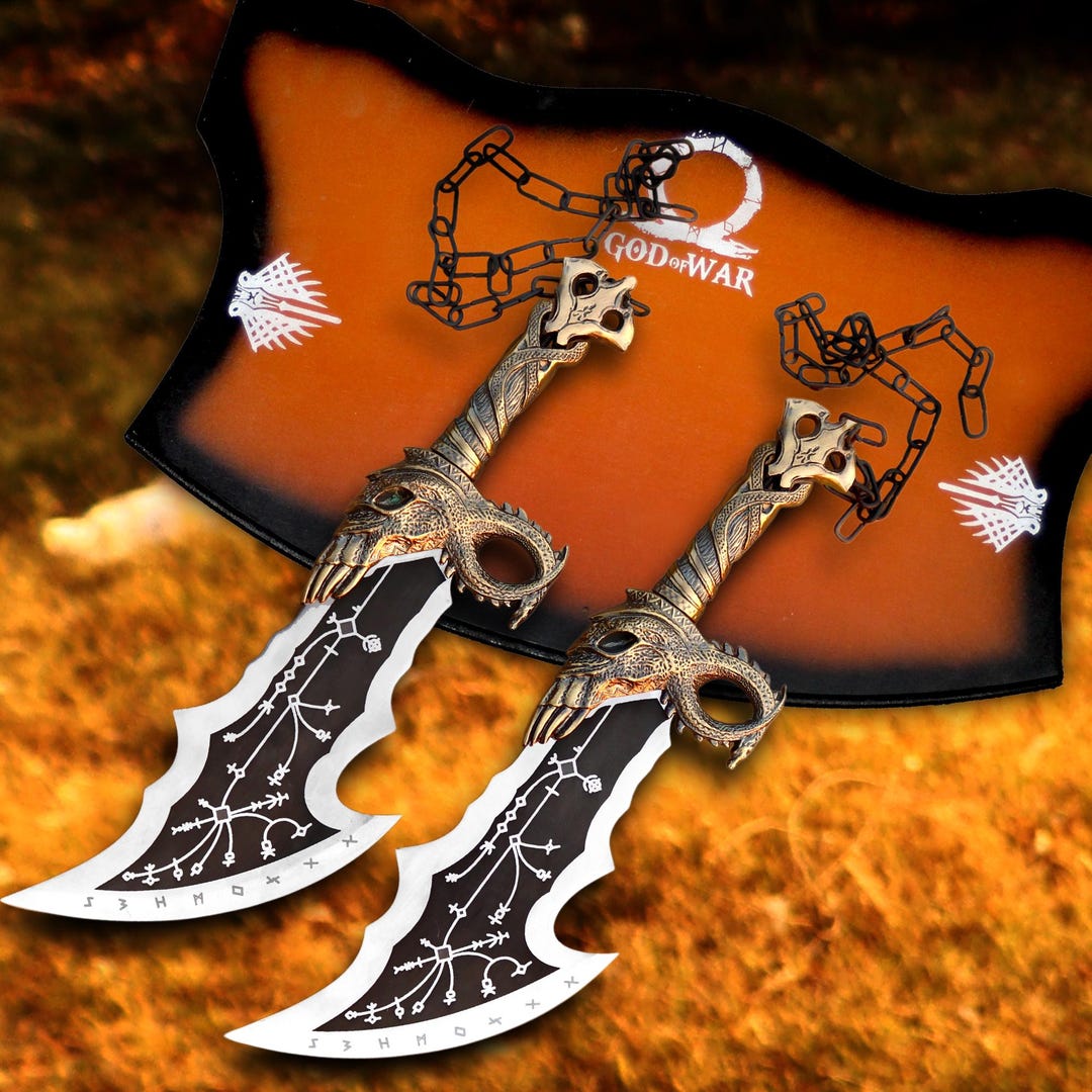 Kratos God of War Twin Blades of Chaos Dagger Sword and Kratos Axe ...