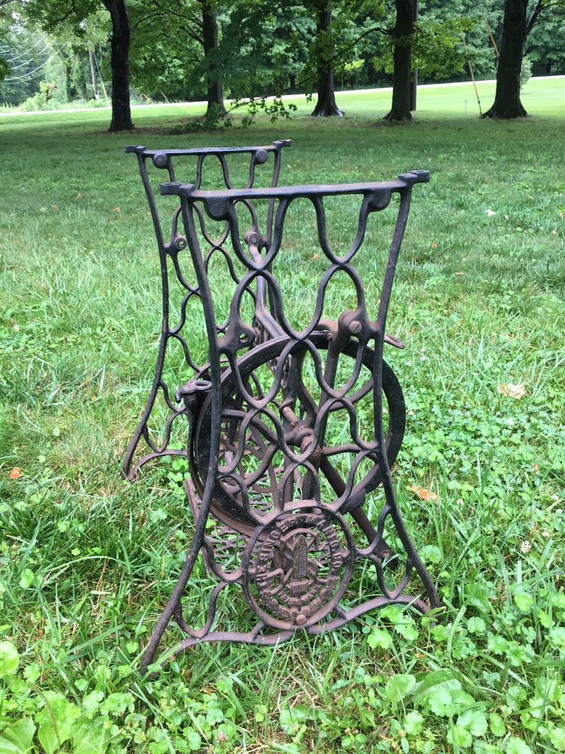 Antique Treadle Sewing Machine Base at Richard Babb blog
