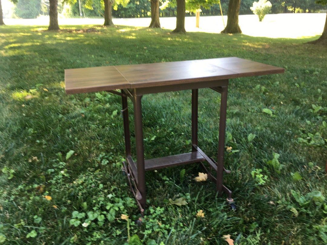 Vintage Typewriter Stand - Etsy