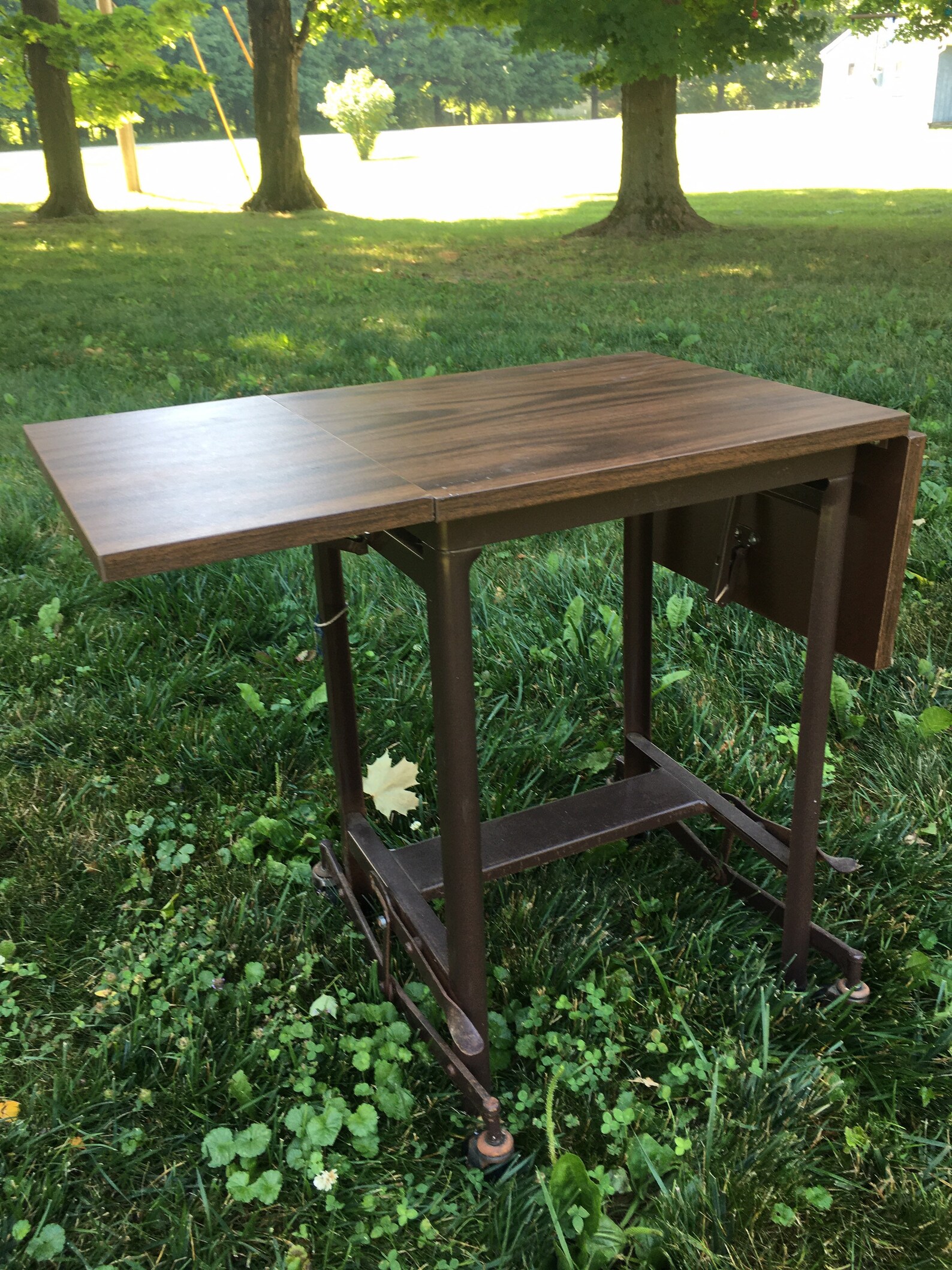 Vintage Typewriter Stand - Etsy