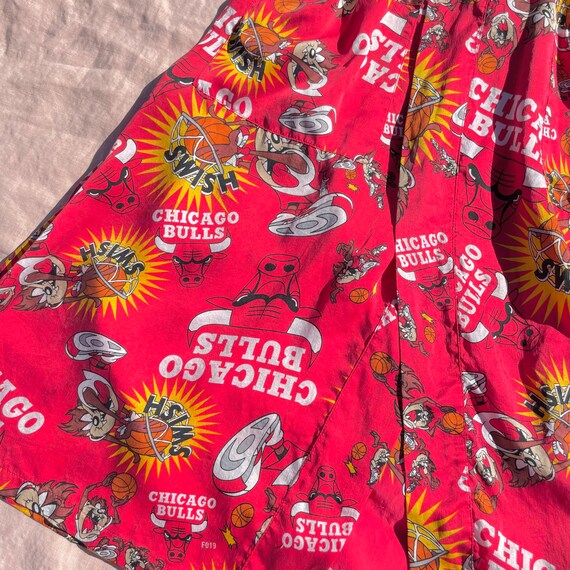 100% Silk Chicago Bulls Taz Robe | 1990's Basketball … - Gem