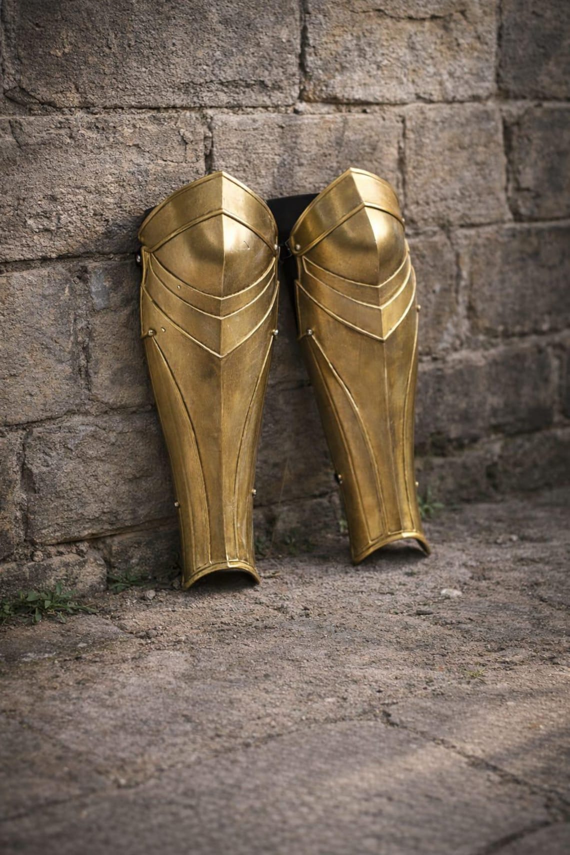 Golden Valkyrie Warrior Armor, Full Gold Plate Set With Chainmail Drape ...