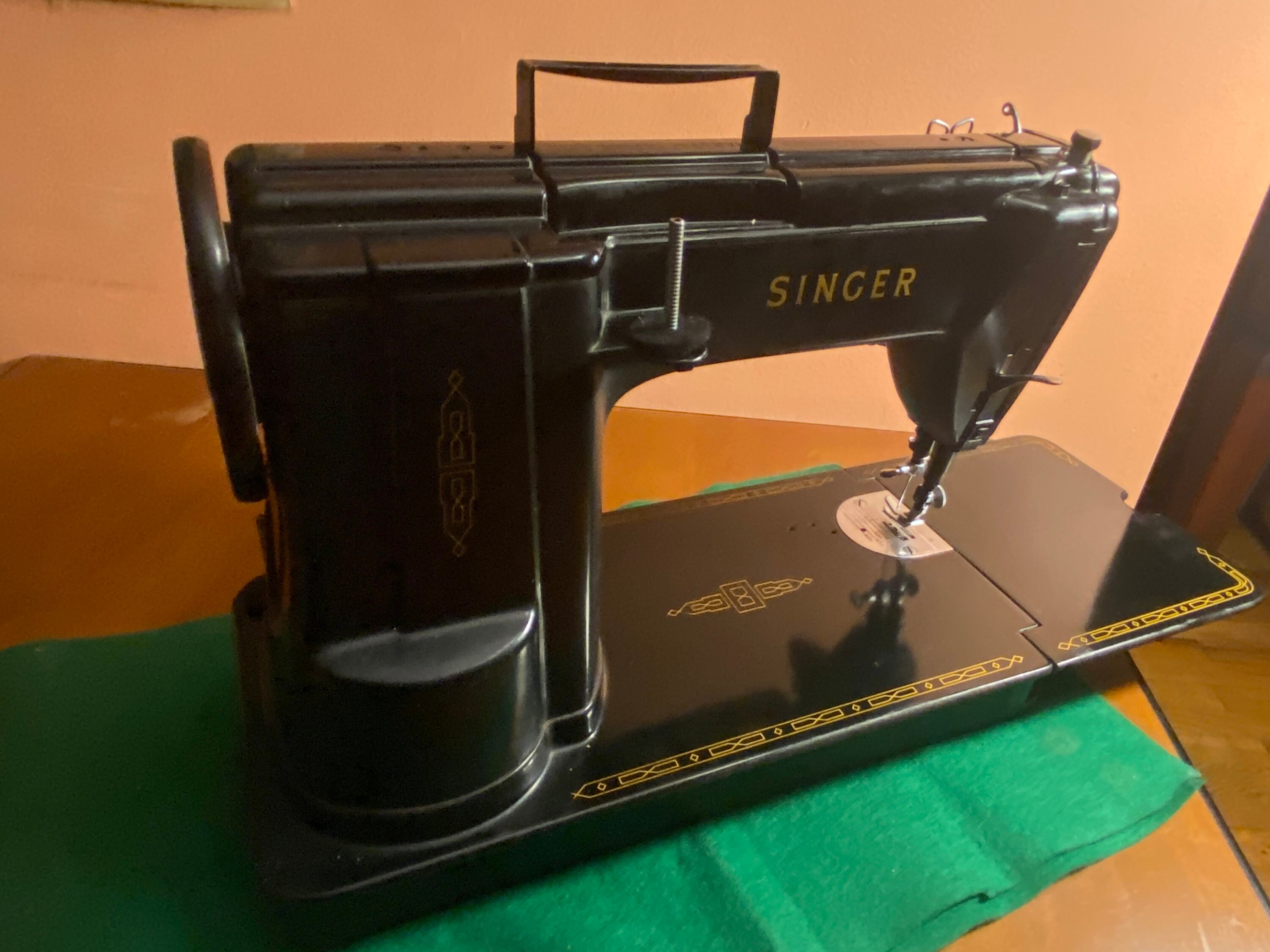 Singer 301 A Sewing Machine Black Long Bed Loaded Attachments - Etsy