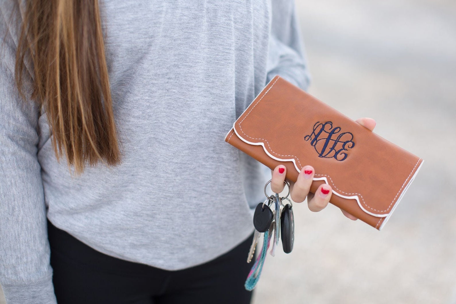 Monogram Scalloped Wallet Personalized Wallet Womens - Etsy