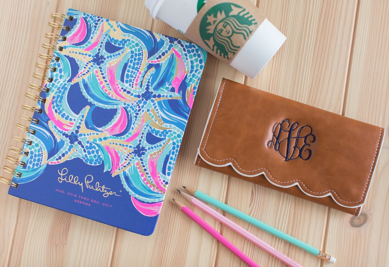 Monogram Scalloped Wallet Personalized Wallet Womens | Etsy