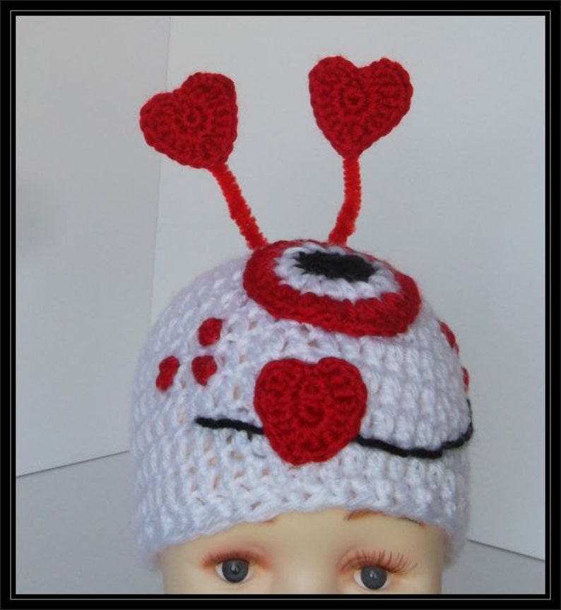 Crocheted One-eye'd Love Bug Valentine Hat and Diaper - Etsy