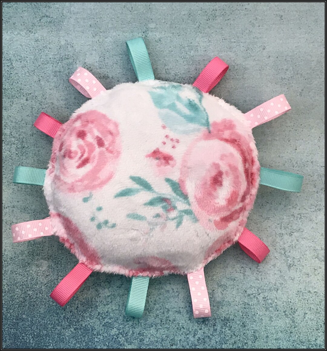 Toy Circle Sensory Tag Stuffie Toy - Super Soft Minky - Newborns Babys ...