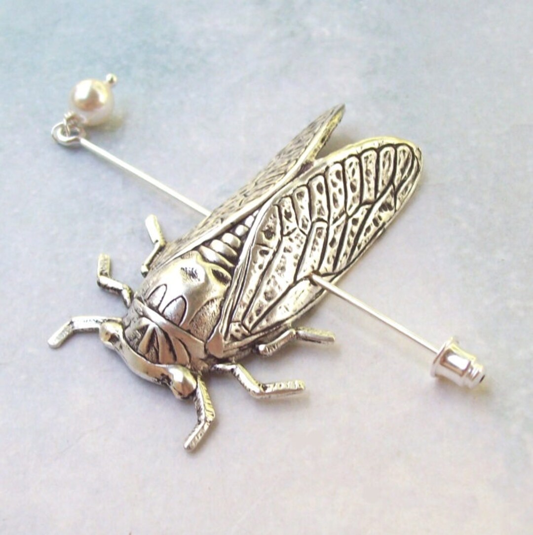 Cicada Shawl Pin, Bug Lapel Pin, Silver Shawl Pin, Sweater Pin, Moth ...