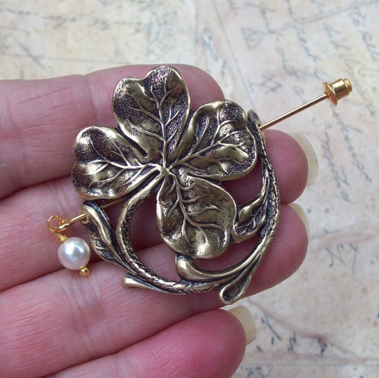 Shamrock Shawl Pin Celtic Lapel Pin Gold Hat Pin Brass - Etsy