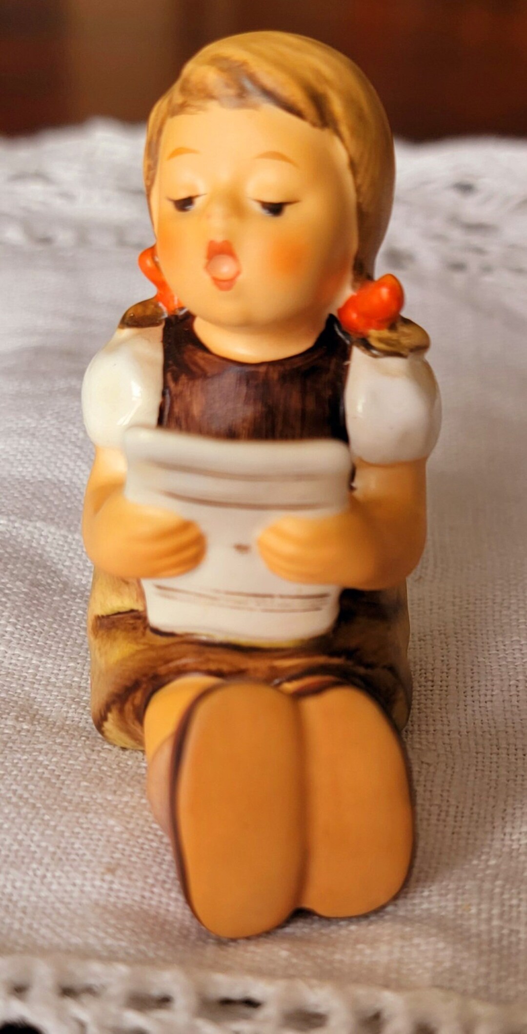 Vintage Hummel Goebel Girl With Sheet Music Figurine, #389, Goebel West ...
