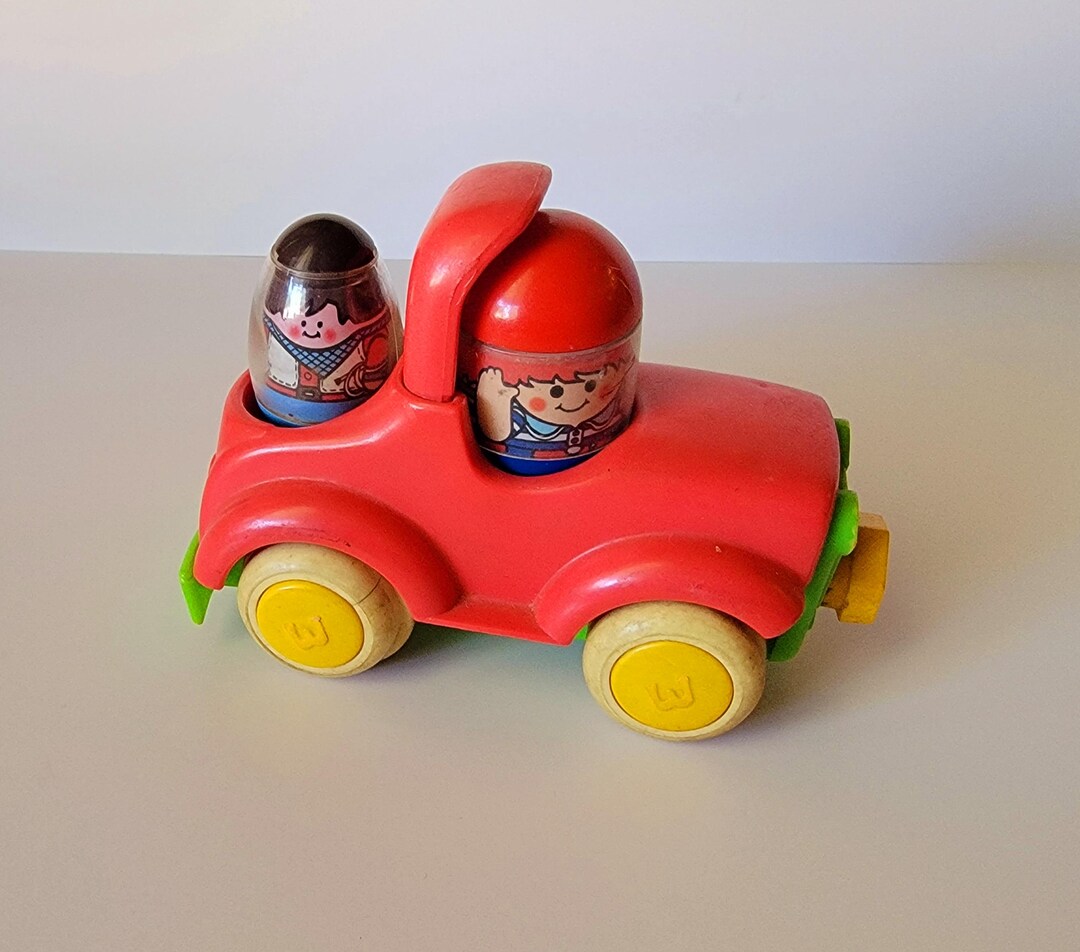 Vintage WEEBICLE Weebles Tow Truck With 2 Weebles, 1970s Rare Vintage ...