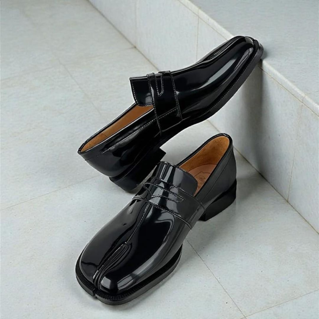 Tabi Split Toe Loafers for Men and Women | Slip on Patent Leather ...