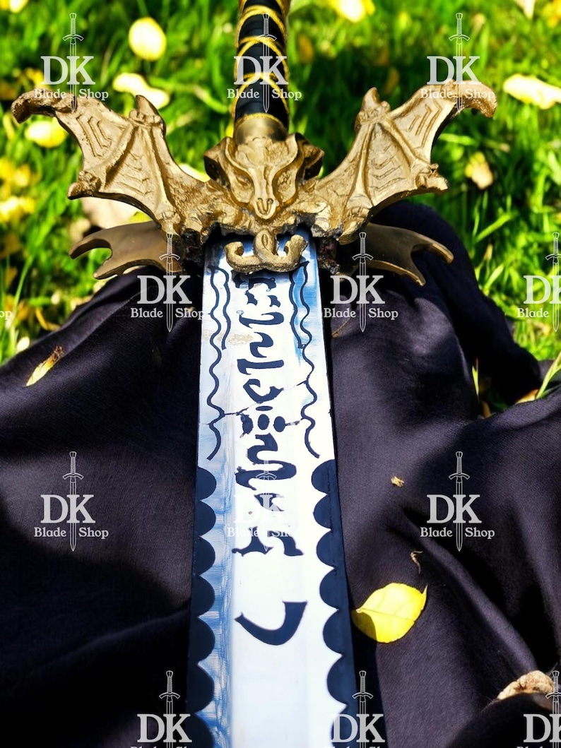Handmade Dragon Dogma Sword | Fantasy Longsword | Great Sword ...
