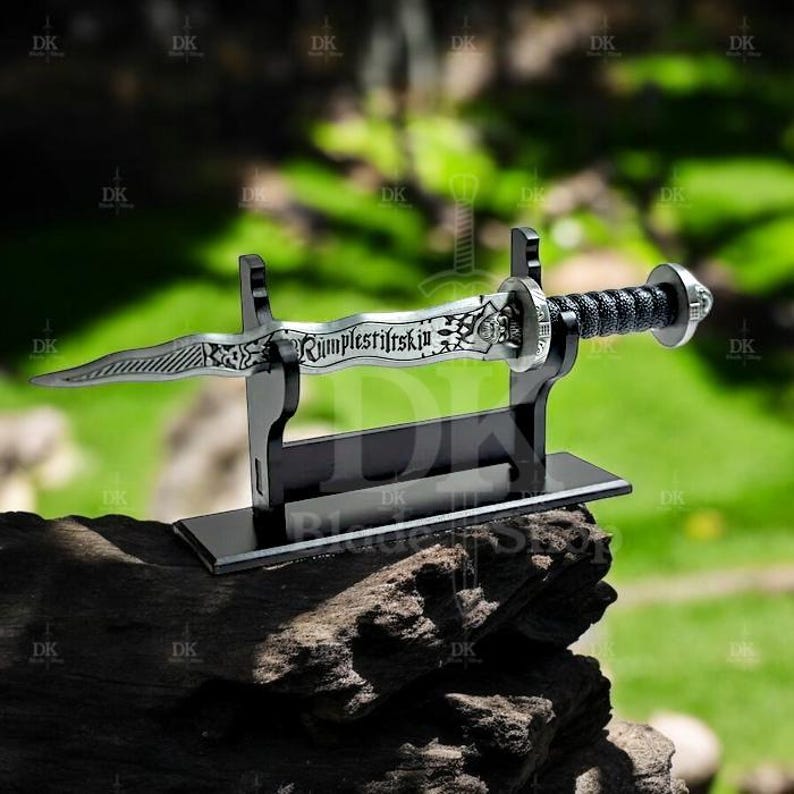 Once Upon a Time Rumpelstiltskin's Dagger | Dark One Dagger Replica ...