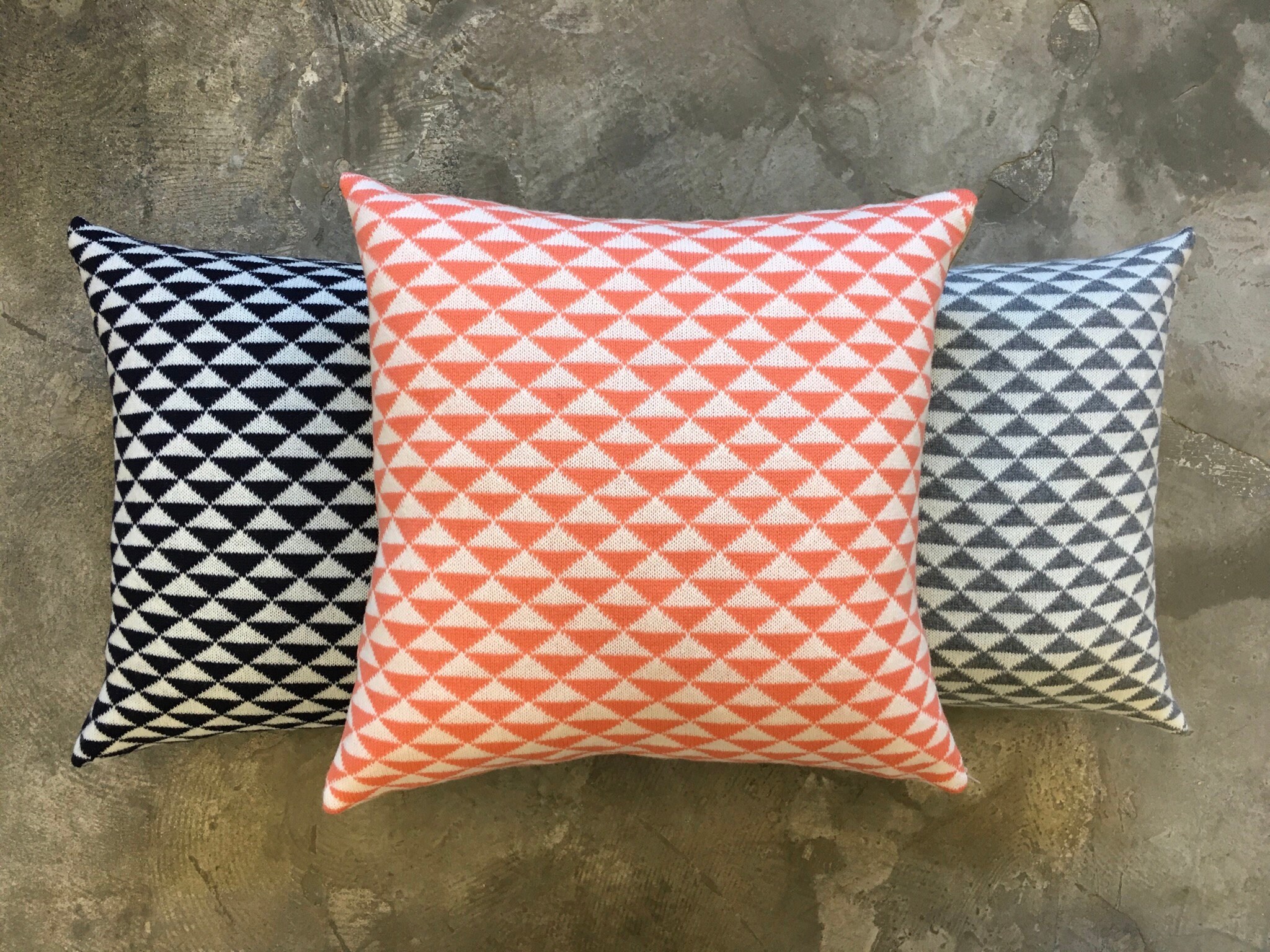 Throw Cushion Geometric Pattern Geometric Cushion Geometric Navy Cream ...