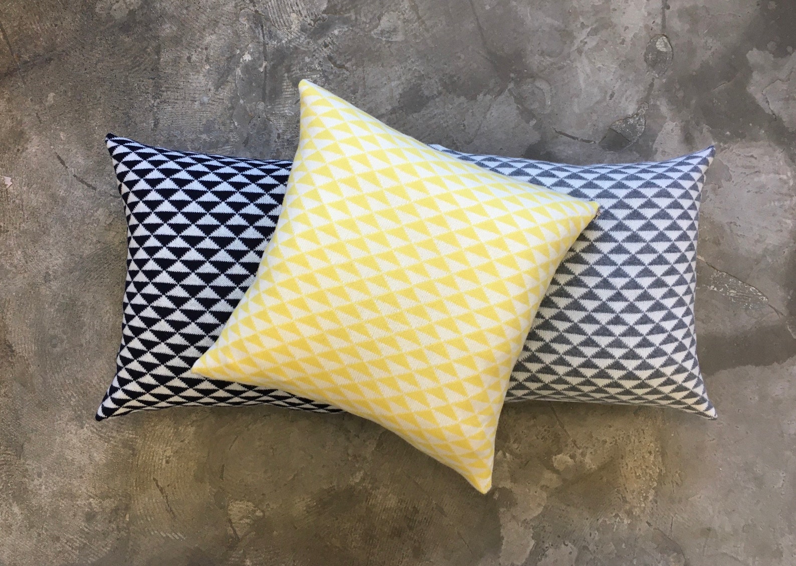 Throw Cushion Geometric Pattern Geometric Cushion Geometric Navy Cream ...