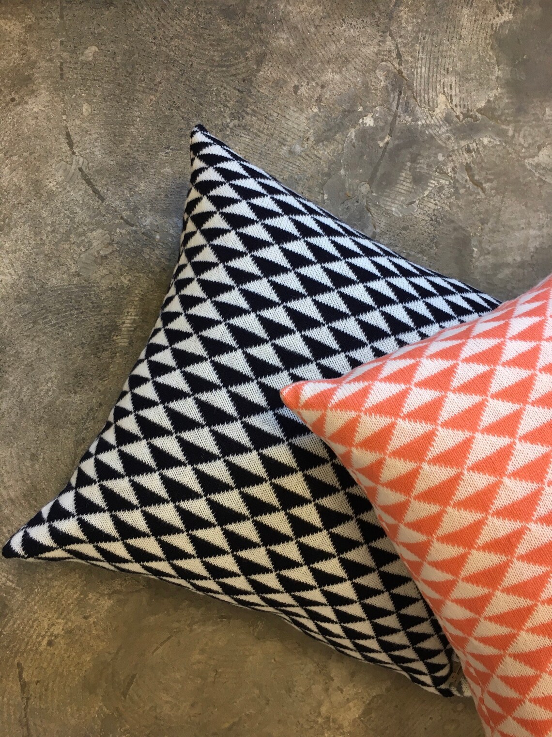 Throw Cushion Geometric Pattern Geometric Cushion Geometric Navy Cream ...