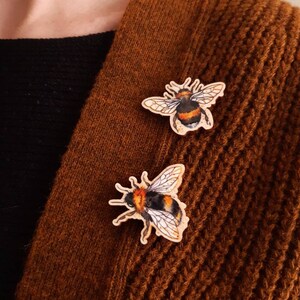 Fluffy Bumblebee 4cm Wooden Pin Badges (responsibly Sourced Wood & Eco ...