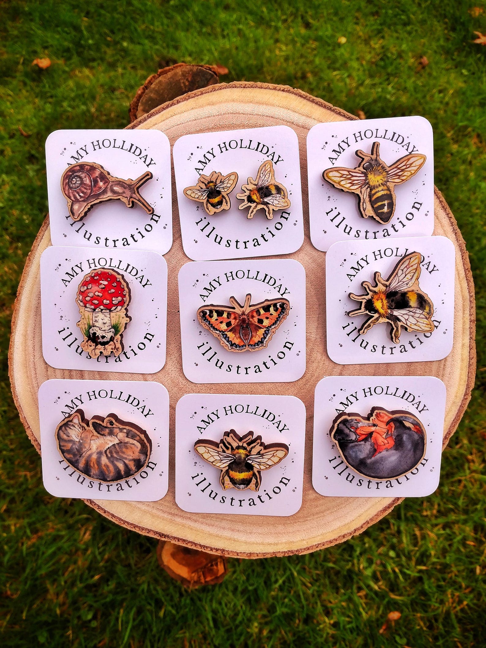 Fluffy Bumblebee 4cm Wooden Pin Badges (responsibly Sourced Wood & Eco ...