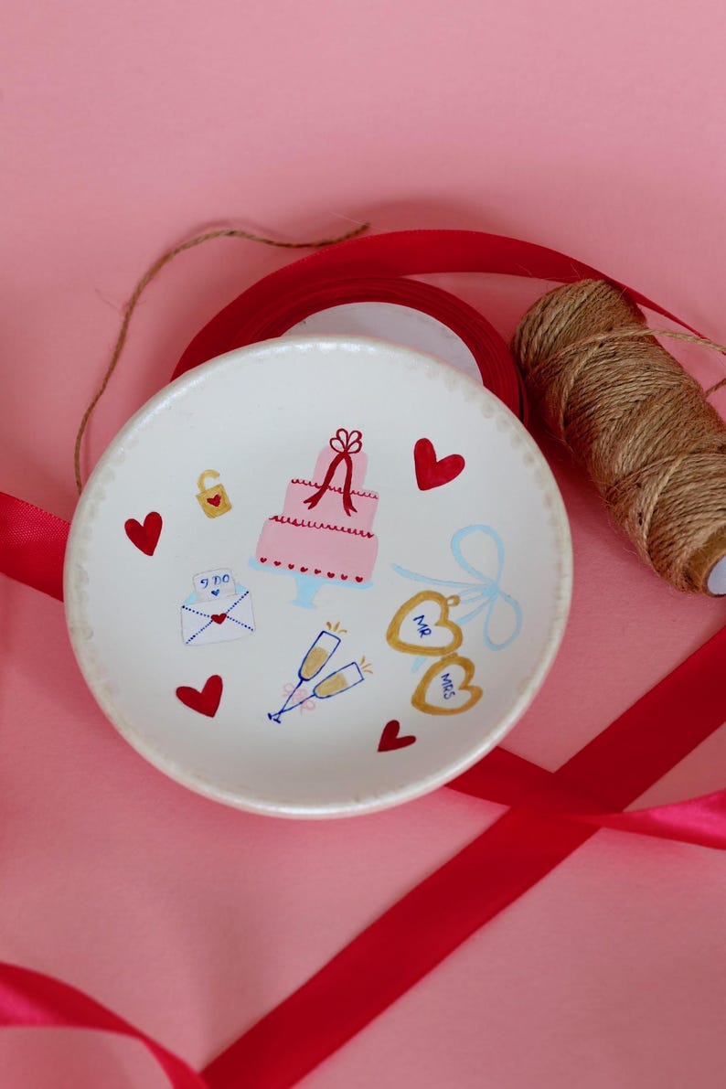 Round Trinket Dish, Love Tokens Design, Jewellery Ring Holder, Wedding ...