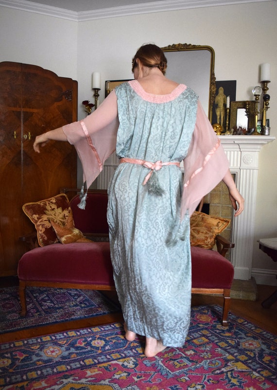 1910s 1920s dressing gown . silk boudoir peignoir rob… - Gem