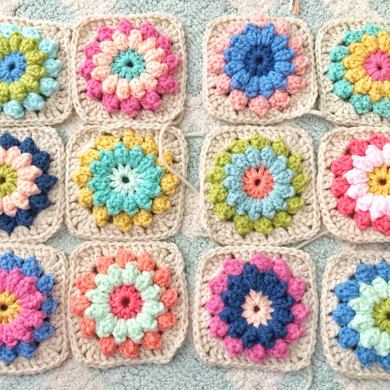 Flower Granny Square - Etsy
