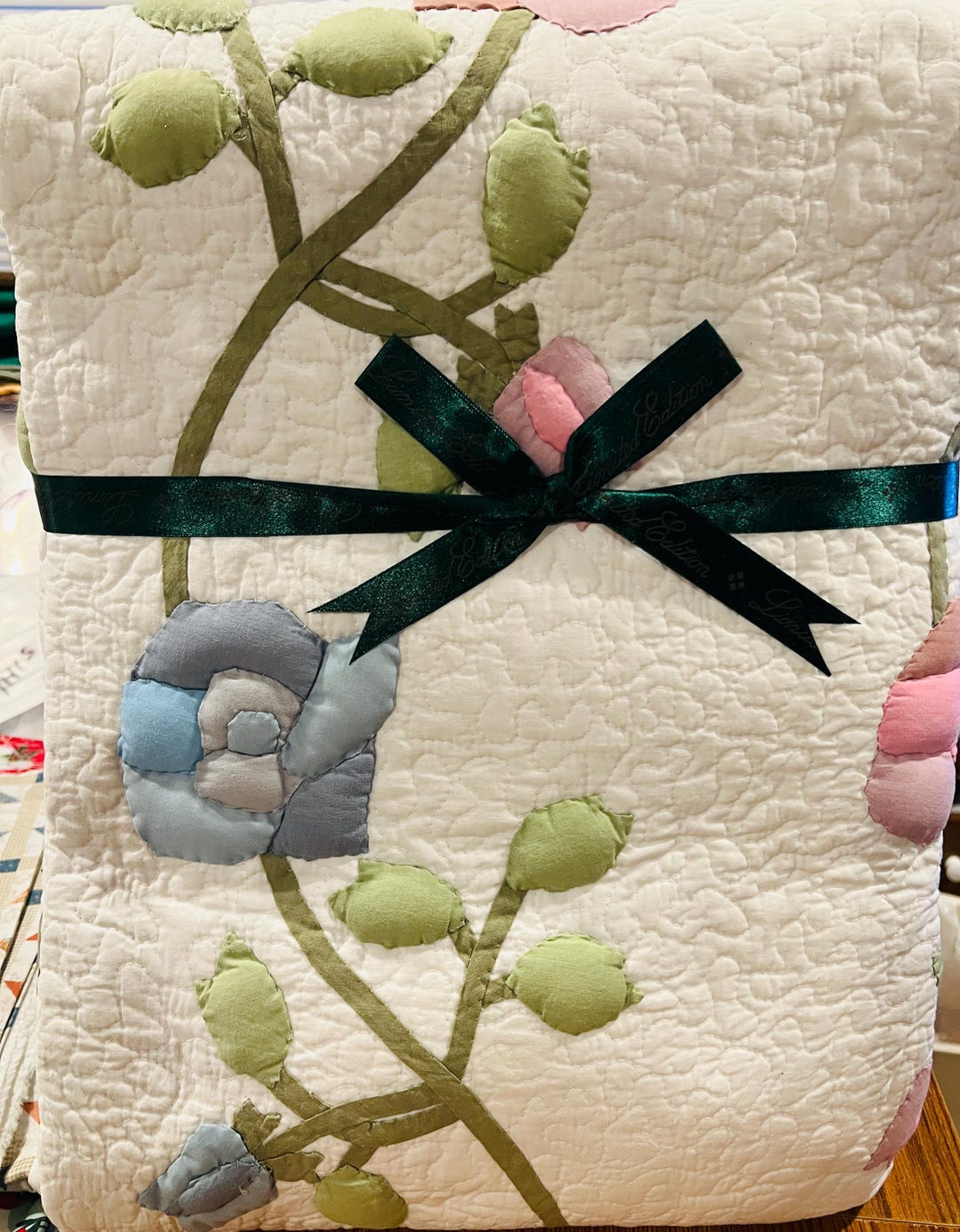 Beautiful Vintage 1930's Quilt - Utopia - Limited Edition by Peking ...