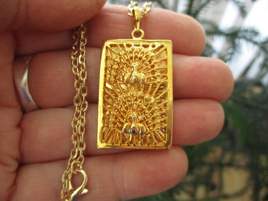 Vintage Rare Elvis Commemorative Double Peacock Necklace, Gold Pendant ...