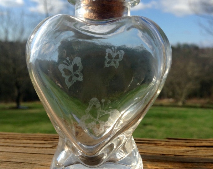 Small Heart Shaped Glass Bottle - Etsy