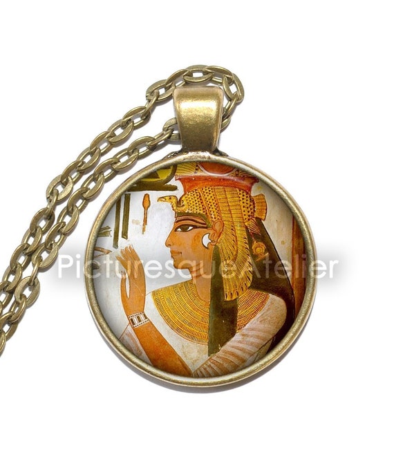 CLEOPATRA Necklace Queen Ptolemaic Kingdom Cleopatra VII Philopator Julius Ceasar Egyptian Ancient Art Pendant Necklace