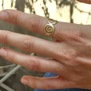 14k Gold Filled Circle Ring , Gold Spiral Ring - Etsy