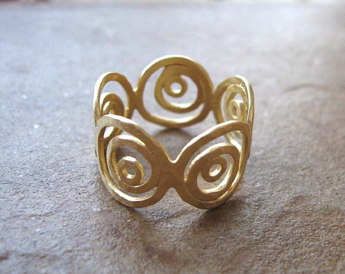 14k Gold filled circle ring Gold spiral ring | Etsy
