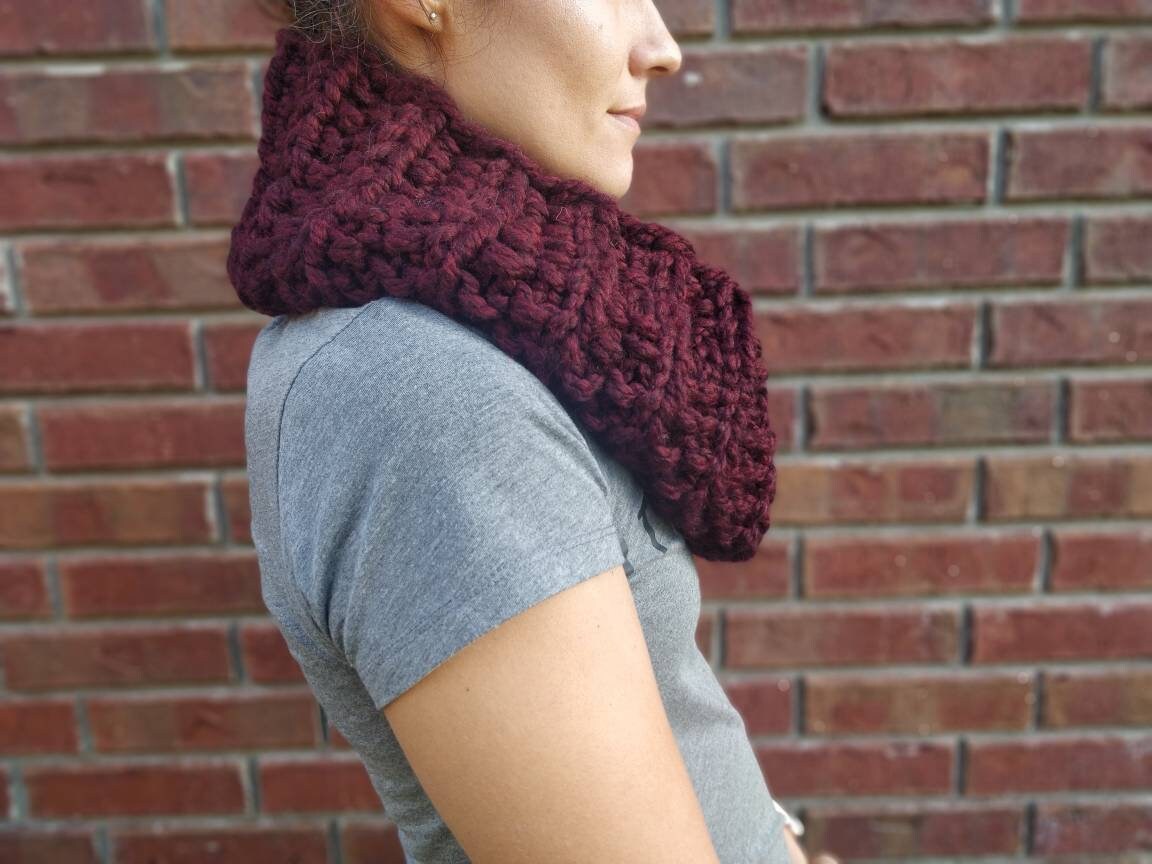 Merida Cowl Knitting Pattern | Super Bulky Yarn (PDF Pattern) - Etsy