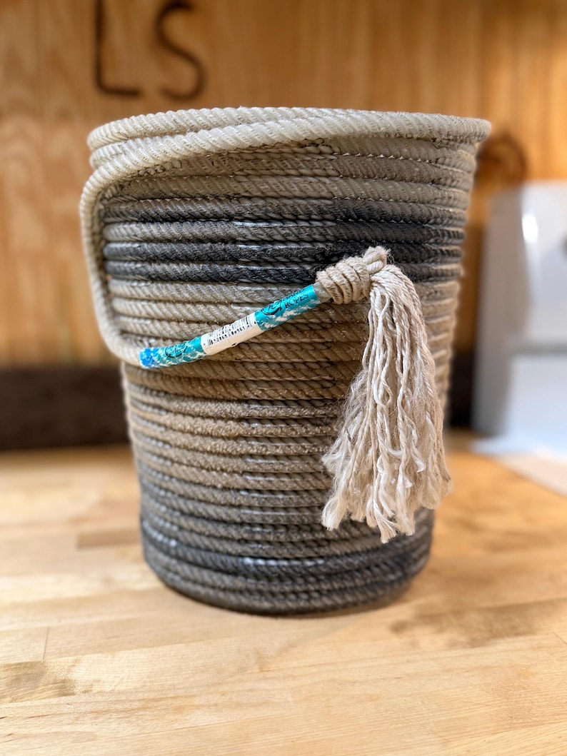 Lariat Rope Trashcan With White Rope - Etsy