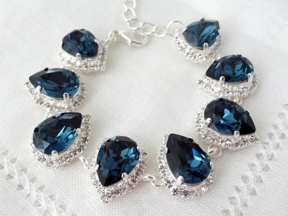 Navy dangle earrings store