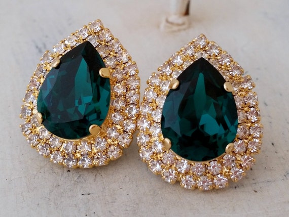 Etsy emerald earrings store