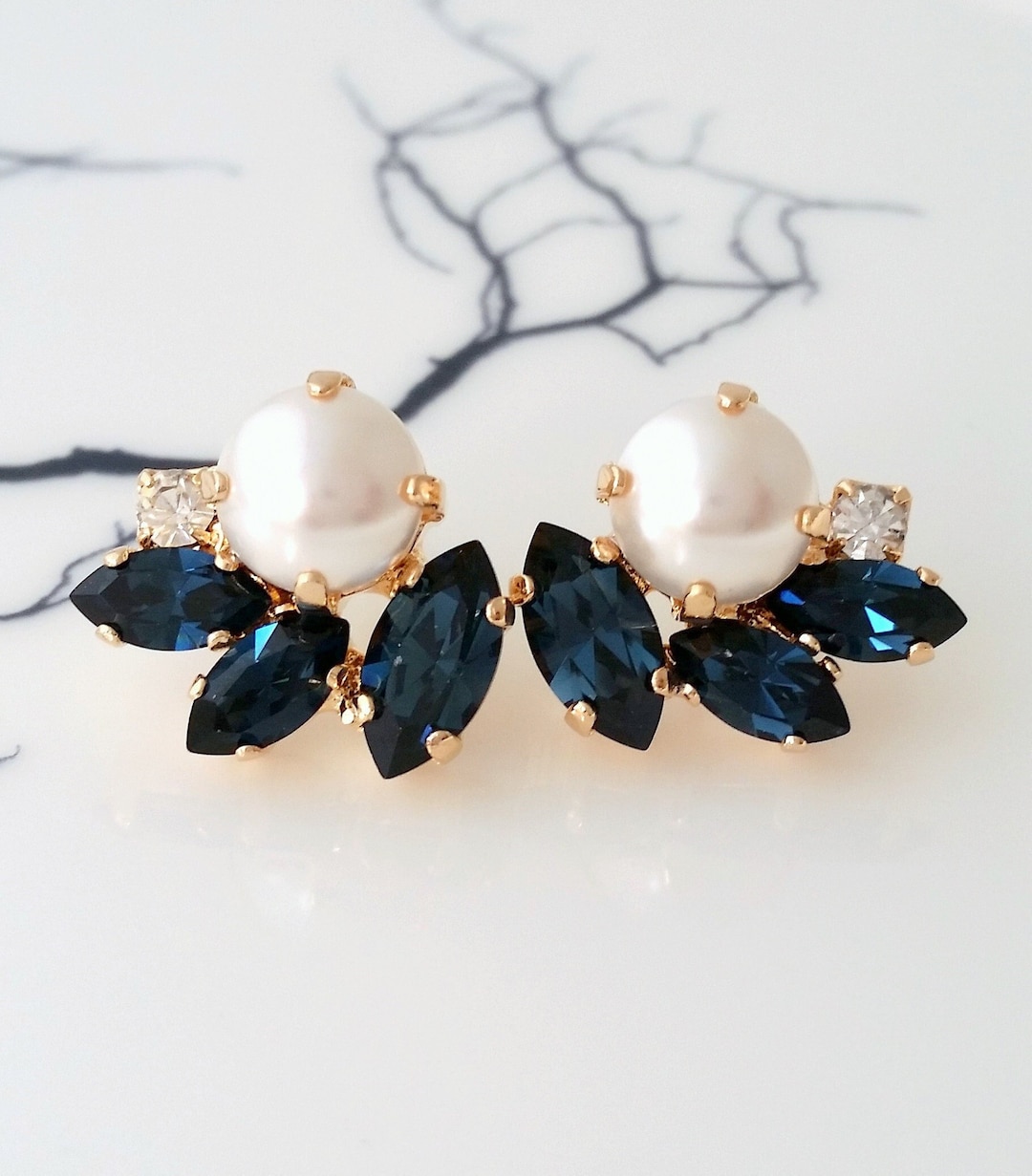 Pearl Navy Blue Earrings,navy Blue Bridal Earrings,pearl Bridal Cluster ...