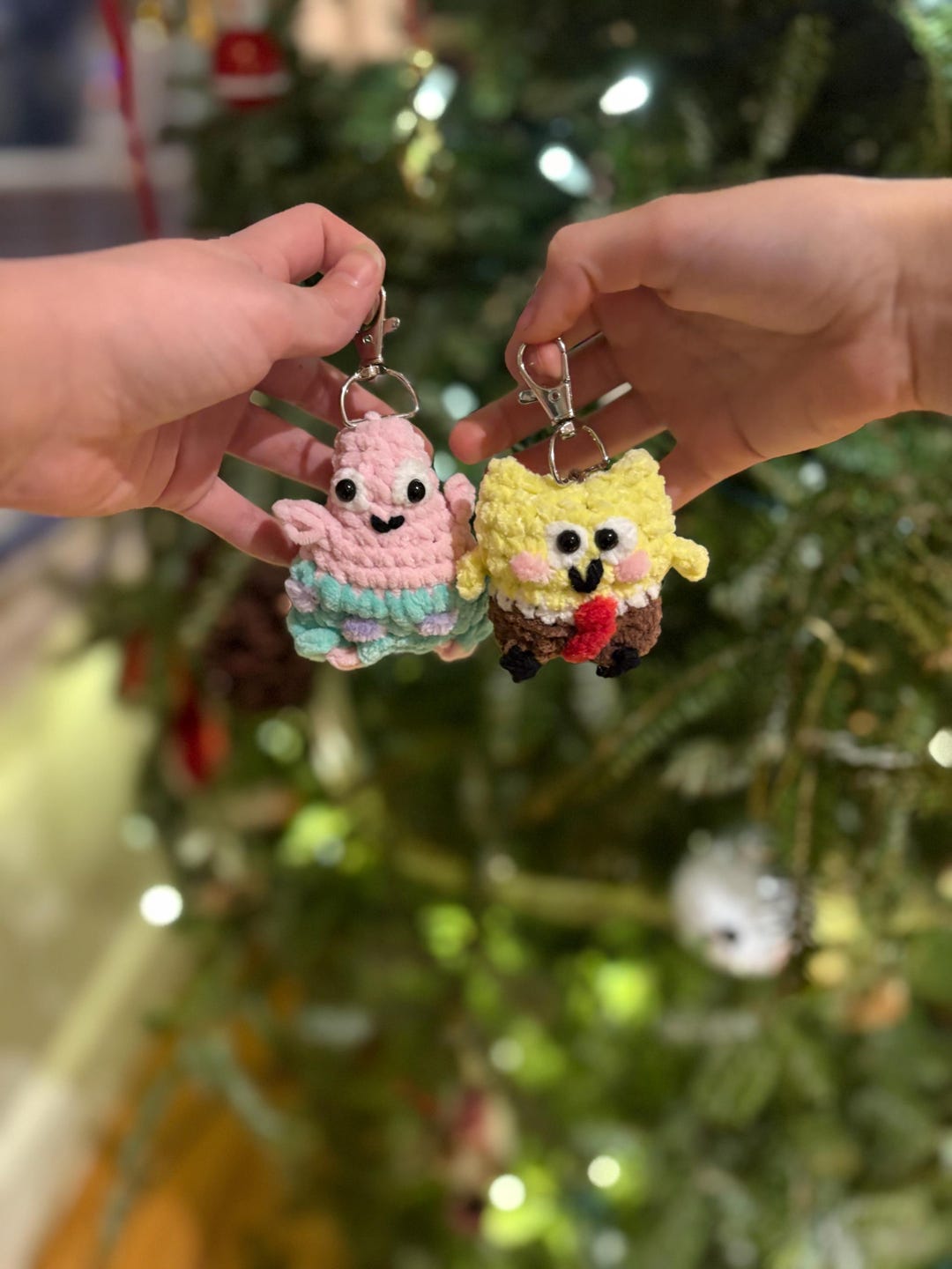 Spongebob + Patrick Keychains - Etsy