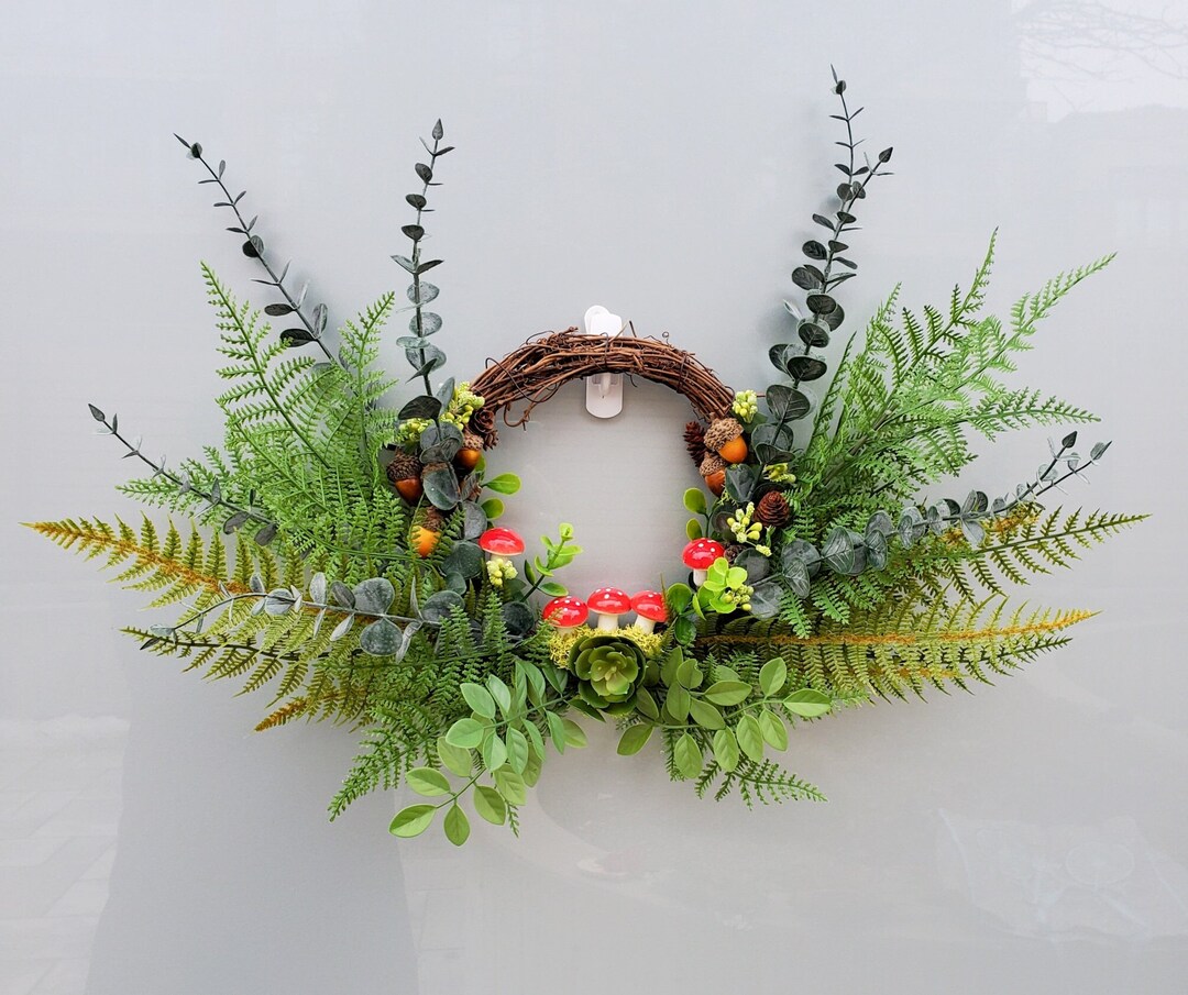 Mushroom Woodland Wreath, Small Spring Wreath With Ferns and Moss ...