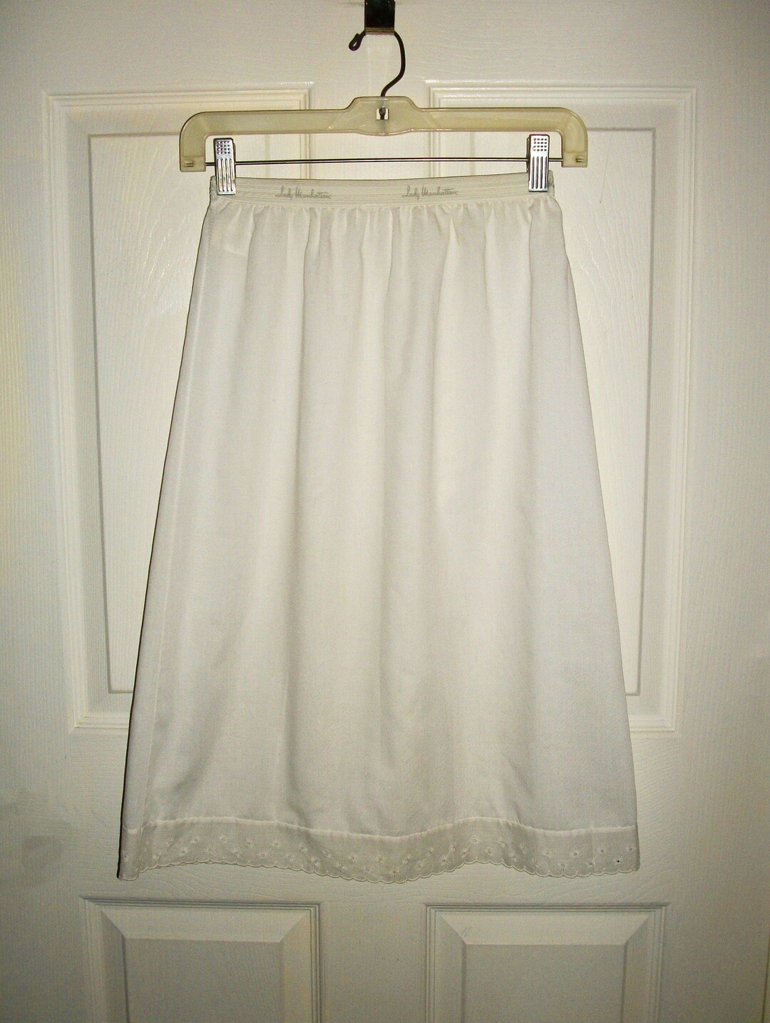 Vintage 1950s White Cotton Petticoat Underskirt Half Slip W/ Eyelet ...